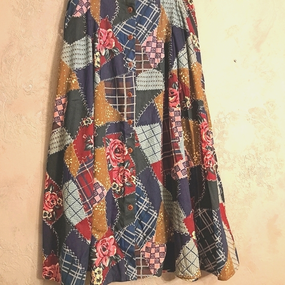 Vintage | Skirts | Vintage White Stag Patchwork Style Button Full Circle Midi Skirt | Poshmark